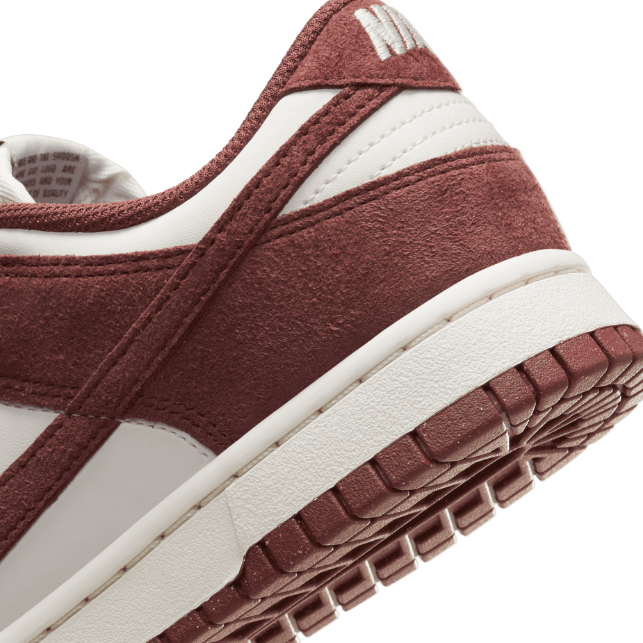 Women's Nike Dunk Low "Red Sepia" – The Closet Inc.